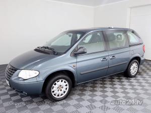 Grey Chrysler Voyager 2006 in Tallinn, with an engine capacity of 2.80 L and mileage of 348 thousand km for 899 €, photo 3 on AUTOMOTO.COM.LV