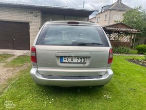 Chrysler Voyager 2001 in Kaunas, with an engine capacity of 2.50 L and mileage of 299 thousand km for 900 €, photo 4 on AUTOMOTO.COM.LV