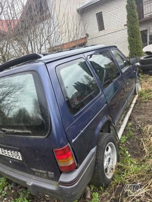 Chrysler Voyager 1995 in Kaunas, with an engine capacity of 3.30 L and mileage of 268 thousand km for 580 €, photo  on AUTOMOTO.COM.LV
