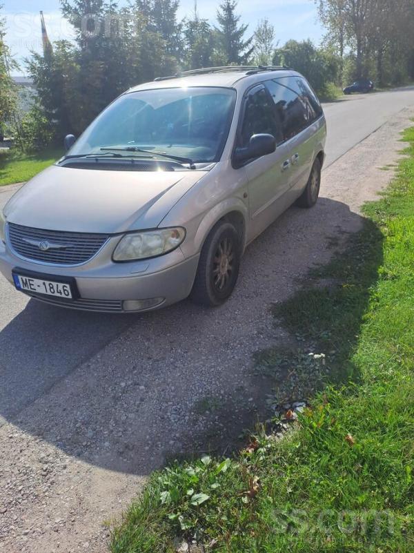 Chrysler Voyager 2001 Rīga, ar dzinēja tilpumu 2.50 L un nobraukumu 0 tūkst. km par 900 €, foto 1 vietnē AUTOMOTO.COM.LV