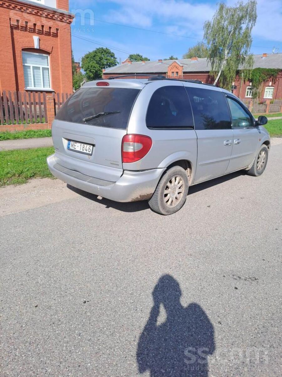 Chrysler Voyager 2001 Rīga, ar dzinēja tilpumu 2.50 L un nobraukumu 0 tūkst. km par 900 €, foto 4 vietnē AUTOMOTO.COM.LV