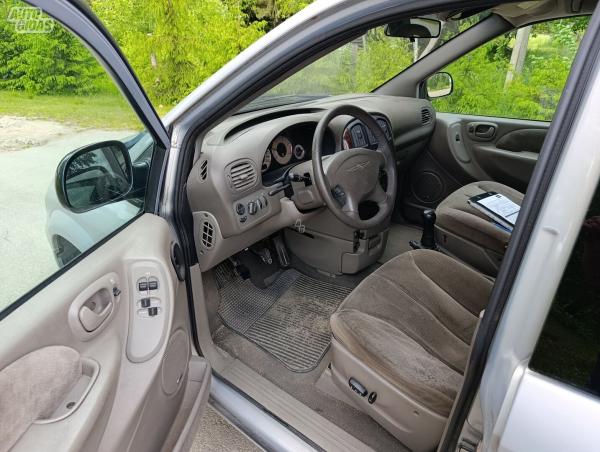 Chrysler Voyager 2001 Marijampole, ar dzinēja tilpumu 2.50 L un nobraukumu 431 tūkst. km par 750 €, foto 8 vietnē AUTOMOTO.COM.LV