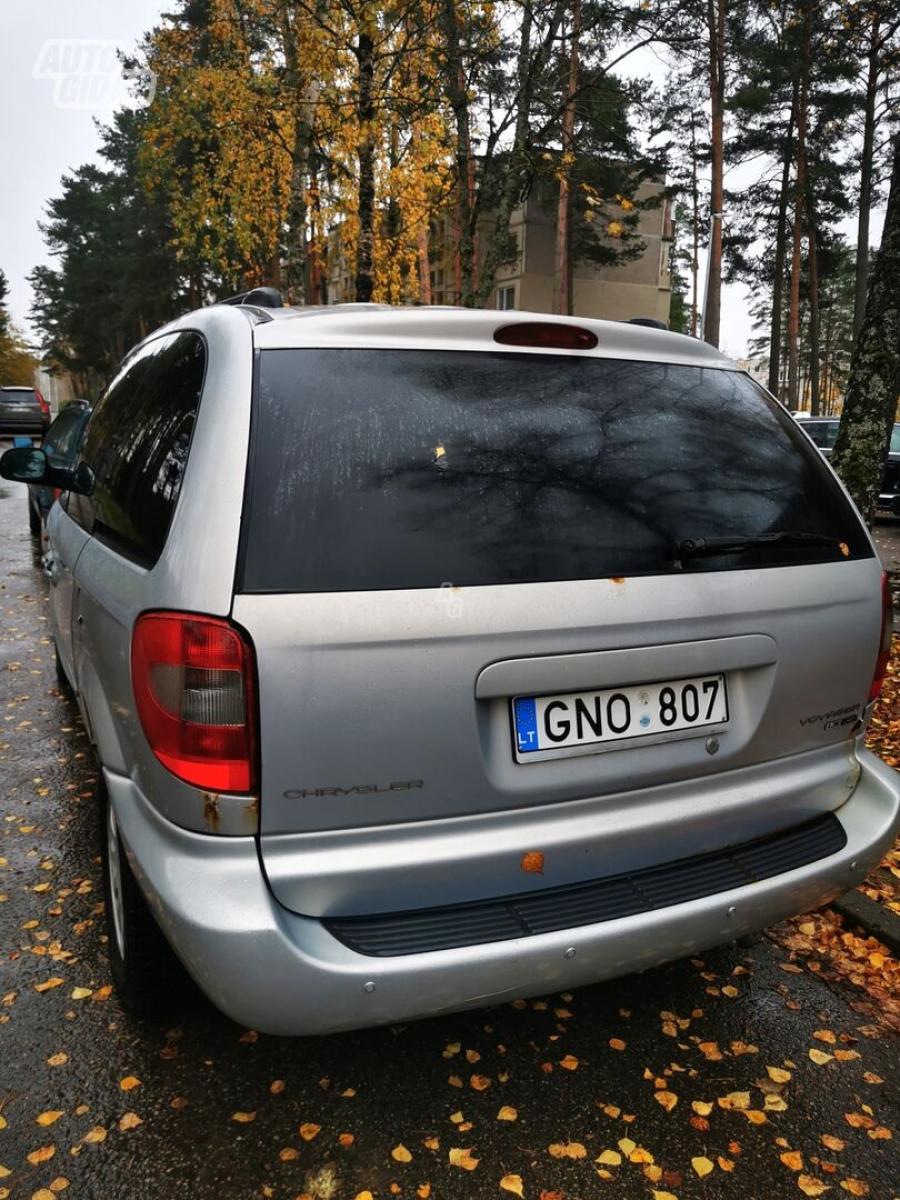 Chrysler Voyager 2001 Visaginas, ar dzinēja tilpumu 2.50 L un nobraukumu 336 tūkst. km par 550 €, foto 4 vietnē AUTOMOTO.COM.LV