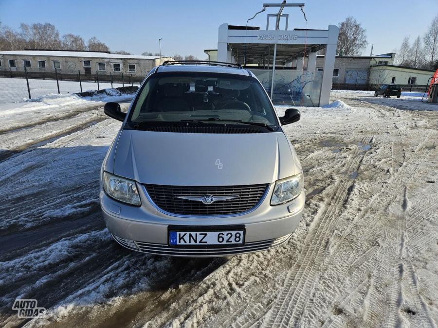 Chrysler Voyager 2002 in Prienai, with an engine capacity of 3.30 L and mileage of 250 thousand km for 1000 €, photo 4 on AUTOMOTO.COM.LV