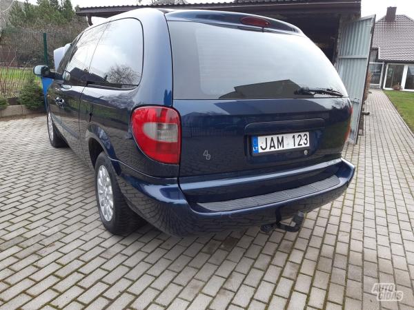 Chrysler Voyager 2003 in Joniskis, with an engine capacity of 2.50 L and mileage of 300 thousand km for 1650 €, photo 6 on AUTOMOTO.COM.LV