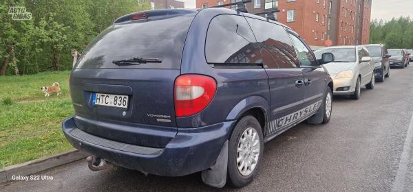 Chrysler Voyager 2003 in Vilnius, with an engine capacity of 2.50 L and mileage of 410 thousand km for 1500 €, photo 5 on AUTOMOTO.COM.LV
