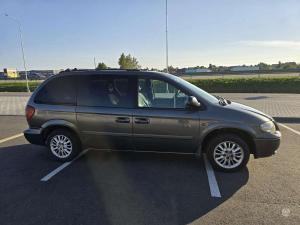 Chrysler Voyager 2004 Klaipėda, ar dzinēja tilpumu 2.78 L un nobraukumu 226 tūkst. km par 1250 €, foto 4 vietnē AUTOMOTO.COM.LV