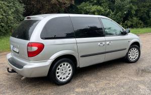 Chrysler Voyager 2004 Šauļi, ar dzinēja tilpumu 2.40 L un nobraukumu 413 tūkst. km par 1200 €, foto 4 vietnē AUTOMOTO.COM.LV