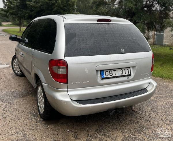 Chrysler Voyager 2004 Šauļi, ar dzinēja tilpumu 2.40 L un nobraukumu 413 tūkst. km par 1200 €, foto 7 vietnē AUTOMOTO.COM.LV