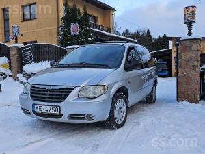 Chrysler Voyager 2005 in Ogre, with an engine capacity of 2.40 L and mileage of 323 thousand km for 1500 €, photo  on AUTOMOTO.COM.LV