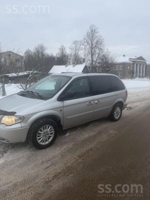 Chrysler Voyager 2005 Rēzekne, ar dzinēja tilpumu 2.80 L un nobraukumu 350 tūkst. km par 990 €, foto 8 vietnē AUTOMOTO.COM.LV