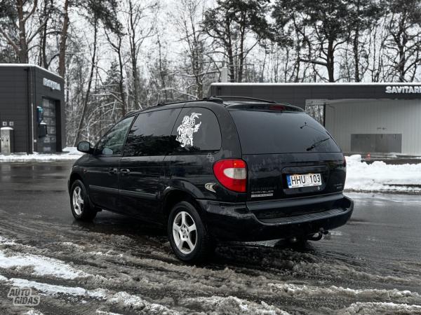Chrysler Voyager 2005 in Utena, with an engine capacity of 2.50 L and mileage of 259 thousand km for 1250 €, photo 7 on AUTOMOTO.COM.LV