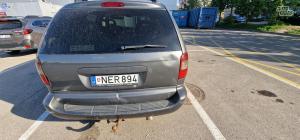 Chrysler Voyager 2005 in Alytus, with an engine capacity of 2.80 L and mileage of 227 thousand km for 1000 €, photo 4 on AUTOMOTO.COM.LV