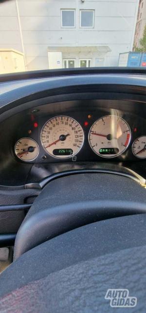Chrysler Voyager 2005 in Alytus, with an engine capacity of 2.80 L and mileage of 227 thousand km for 1000 €, photo 9 on AUTOMOTO.COM.LV