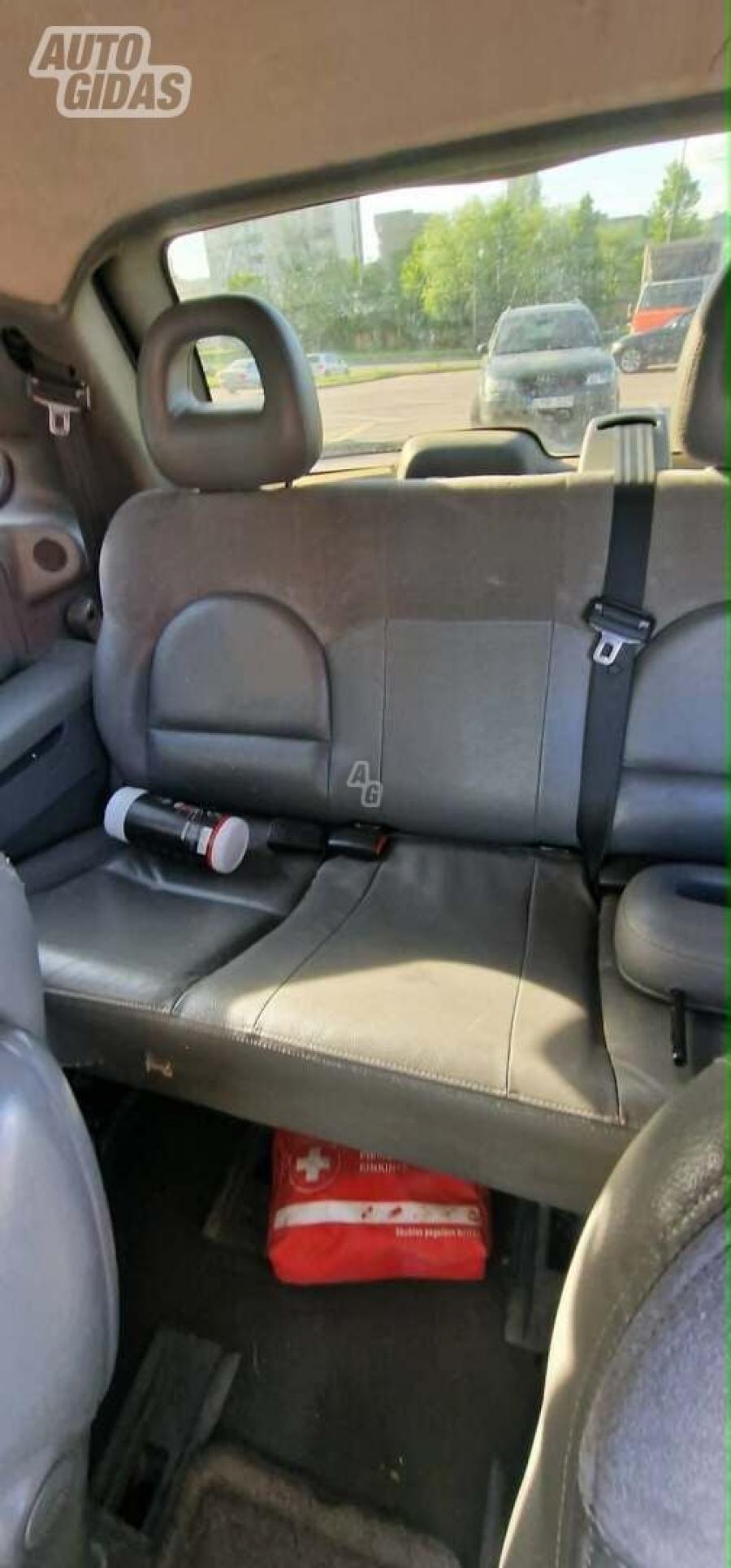 Chrysler Voyager 2005 Alīta, ar dzinēja tilpumu 2.80 L un nobraukumu 227 tūkst. km par 700 €, foto 12 vietnē AUTOMOTO.COM.LV