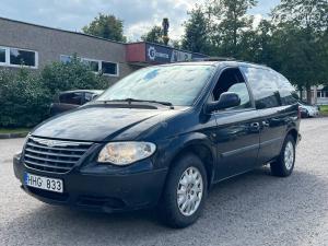 Chrysler Voyager 2005 Panevēža, ar dzinēja tilpumu 2.40 L un nobraukumu 387 tūkst. km par 900 €, foto  vietnē AUTOMOTO.COM.LV