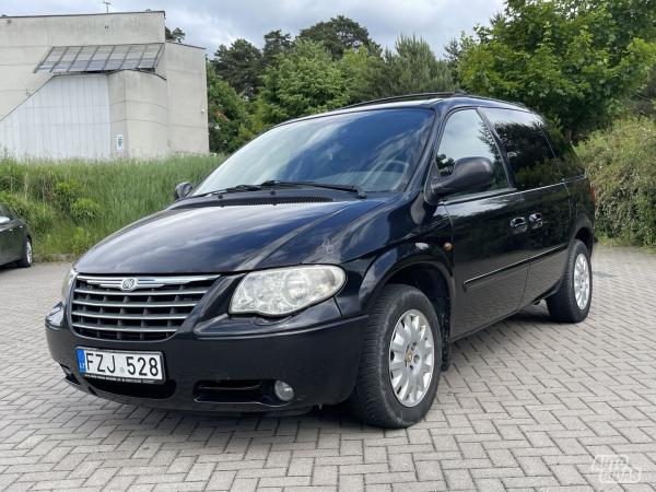 Chrysler Voyager 2006 in Vilnius, with an engine capacity of 2.80 L and mileage of 250 thousand km for 750 €, photo 1 on AUTOMOTO.COM.LV