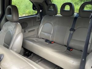 Chrysler Voyager 2006 in Vilnius, with an engine capacity of 2.80 L and mileage of 250 thousand km for 750 €, photo 17 on AUTOMOTO.COM.LV