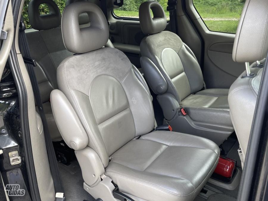 Chrysler Voyager 2006 in Vilnius, with an engine capacity of 2.80 L and mileage of 250 thousand km for 750 €, photo 22 on AUTOMOTO.COM.LV
