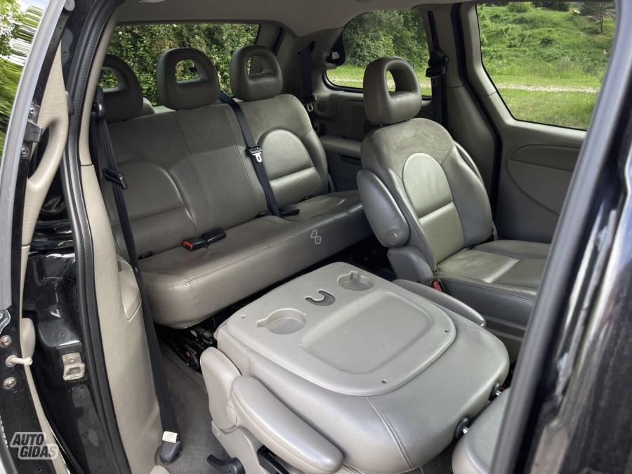 Chrysler Voyager 2006 in Vilnius, with an engine capacity of 2.80 L and mileage of 250 thousand km for 750 €, photo 24 on AUTOMOTO.COM.LV