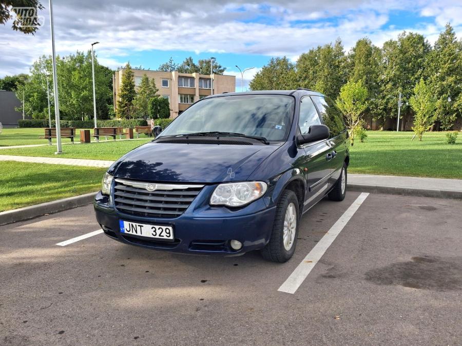 Крайслер Вояджер 2006 в Каунас, объемом двигателя 3.30 л и пробегом 400 тыс. км за 1500 €, фото 1 на AUTOMOTO.COM.LV