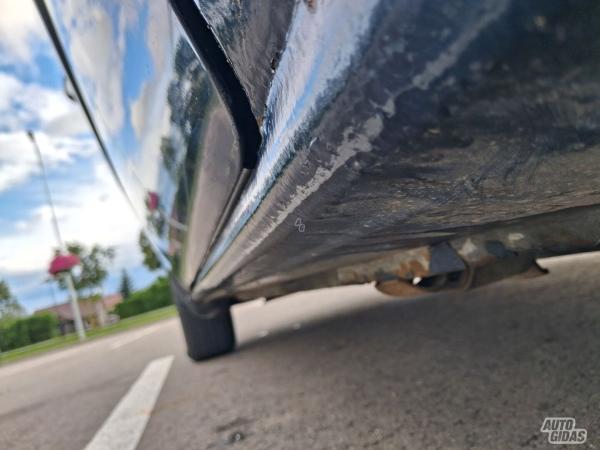 Chrysler Voyager 2006 Kauņa, ar dzinēja tilpumu 3.30 L un nobraukumu 400 tūkst. km par 1500 €, foto 8 vietnē AUTOMOTO.COM.LV