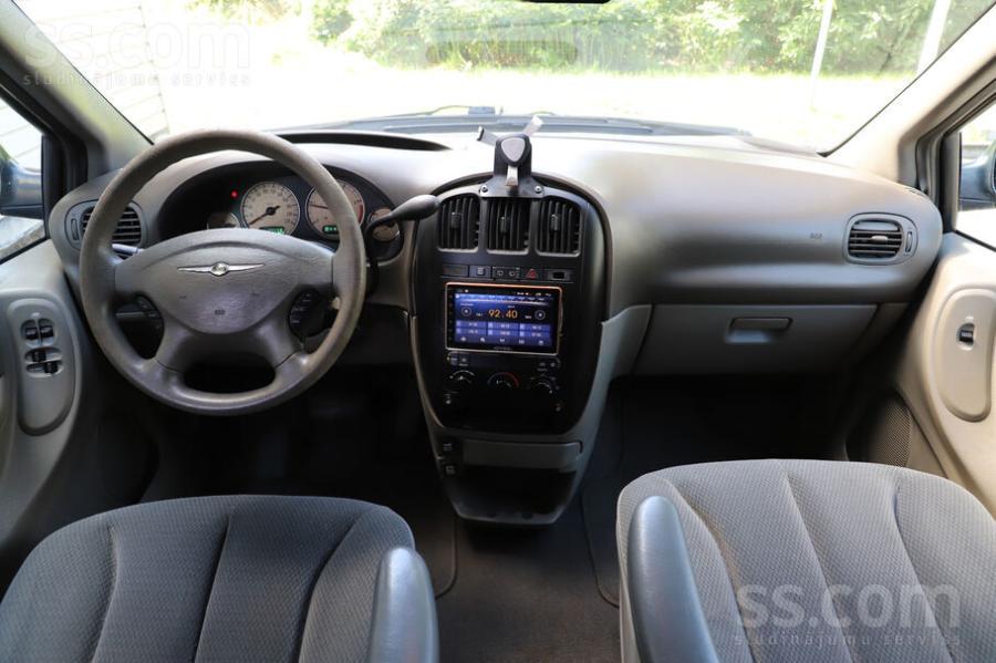 Chrysler Voyager 2006 Tukums, ar dzinēja tilpumu 2.80 L un nobraukumu 296 tūkst. km par 2450 €, foto 6 vietnē AUTOMOTO.COM.LV