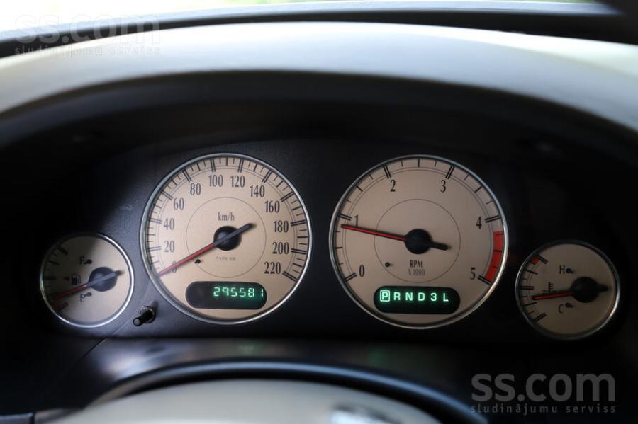 Chrysler Voyager 2006 Tukums, ar dzinēja tilpumu 2.80 L un nobraukumu 296 tūkst. km par 2450 €, foto 14 vietnē AUTOMOTO.COM.LV