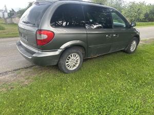 Chrysler Voyager 2007 Varėna, ar dzinēja tilpumu 2.50 L un nobraukumu 282 tūkst. km par 640 €, foto 5 vietnē AUTOMOTO.COM.LV