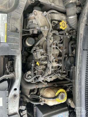 Chrysler Voyager 2007 Varėna, ar dzinēja tilpumu 2.50 L un nobraukumu 282 tūkst. km par 640 €, foto 13 vietnē AUTOMOTO.COM.LV