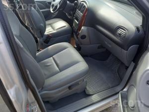 Chrysler Voyager 2007 Rīga, ar dzinēja tilpumu 2.80 L un nobraukumu 243 tūkst. km par 2250 €, foto 9 vietnē AUTOMOTO.COM.LV
