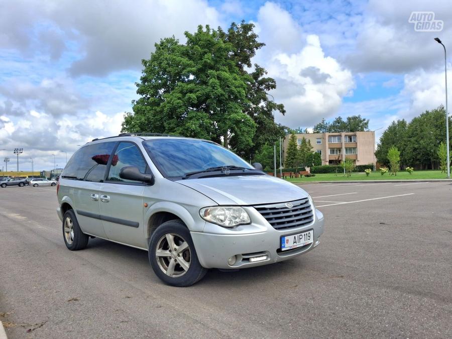 Chrysler Voyager 2007 Kauņa, ar dzinēja tilpumu 3.30 L un nobraukumu 240 tūkst. km par 1900 €, foto 1 vietnē AUTOMOTO.COM.LV