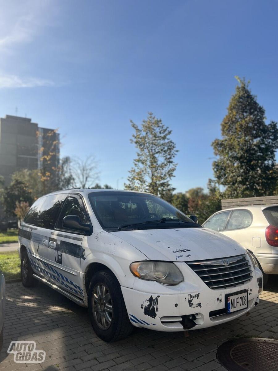 Chrysler Voyager 2007 Kauņa, ar dzinēja tilpumu 3.80 L un nobraukumu 230 tūkst. km par 520 €, foto 1 vietnē AUTOMOTO.COM.LV