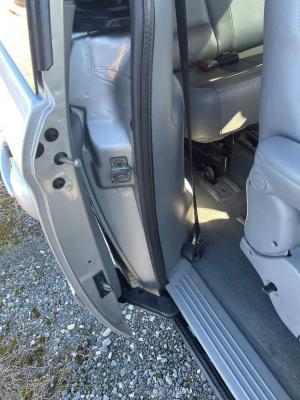Chrysler Voyager 2008 Rīga, ar dzinēja tilpumu 2.80 L un nobraukumu 240 tūkst. km par 1900 €, foto 16 vietnē AUTOMOTO.COM.LV