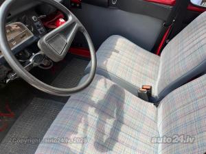 Красный Ситроен 2CV 1987 в Таллин, объемом двигателя 0.60 л и пробегом 26 тыс. км за 5000 €, фото 5 на AUTOMOTO.COM.LV