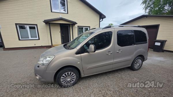 Smilšu krāsa Citroen Berlingo 2008 Tallina, ar dzinēja tilpumu 1.60 L un nobraukumu 0 tūkst. km par 2200 €, foto 1 vietnē AUTOMOTO.COM.LV
