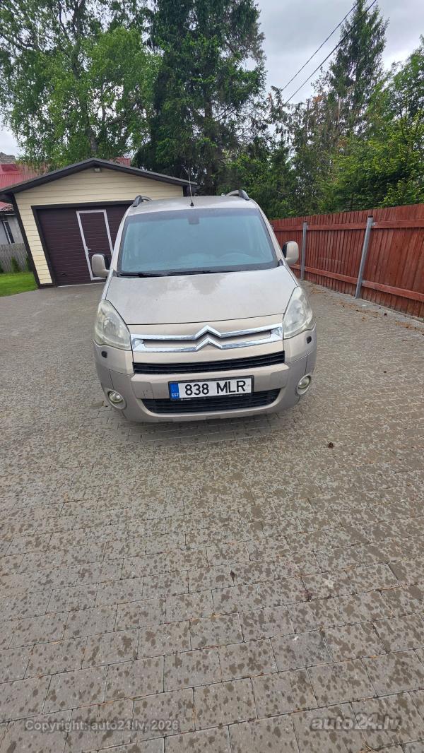 Smilšu krāsa Citroen Berlingo 2008 Tallina, ar dzinēja tilpumu 1.60 L un nobraukumu 0 tūkst. km par 2200 €, foto 8 vietnē AUTOMOTO.COM.LV