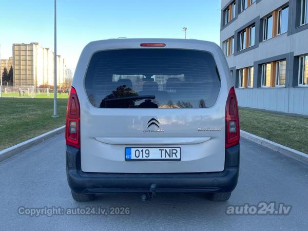 Smilšu krāsa Citroen Berlingo 2019 Tartu, ar dzinēja tilpumu 1.20 L un nobraukumu 206 tūkst. km par 5990 €, foto 6 vietnē AUTOMOTO.COM.LV
