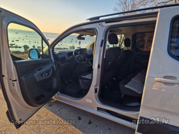 Smilšu krāsa Citroen Berlingo 2019 Tallina, ar dzinēja tilpumu 1.50 L un nobraukumu 142 tūkst. km par 11900 €, foto 7 vietnē AUTOMOTO.COM.LV
