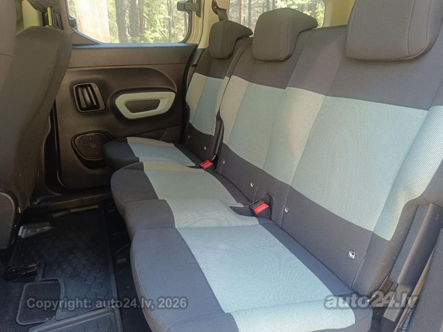 Smilšu krāsa Citroen Berlingo 2019 Pērnava, ar dzinēja tilpumu 1.20 L un nobraukumu 210 tūkst. km par 8300 €, foto 12 vietnē AUTOMOTO.COM.LV