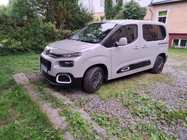 Smilšu krāsa Citroen Berlingo 2020 Tallina, ar dzinēja tilpumu 1.50 L un nobraukumu 150 tūkst. km par 12500 €, foto  vietnē AUTOMOTO.COM.LV