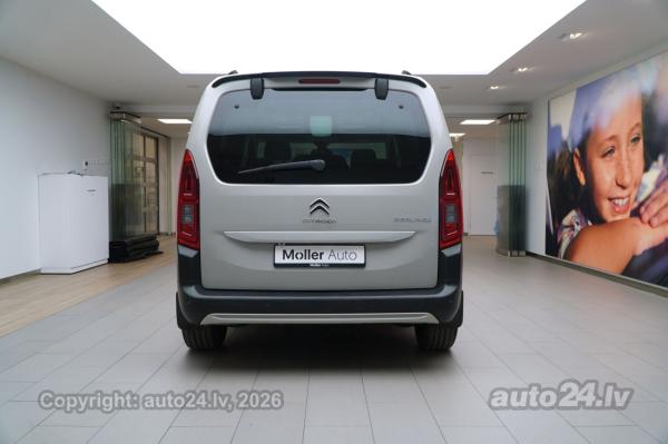 Smilšu krāsa Citroen Berlingo 2021 Tallina, ar dzinēja tilpumu 1.20 L un nobraukumu 49 tūkst. km par 16900 €, foto 5 vietnē AUTOMOTO.COM.LV