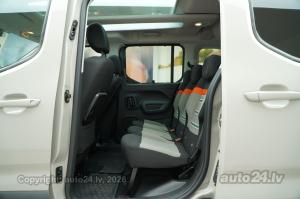 Smilšu krāsa Citroen Berlingo 2021 Tallina, ar dzinēja tilpumu 1.20 L un nobraukumu 49 tūkst. km par 16900 €, foto 11 vietnē AUTOMOTO.COM.LV
