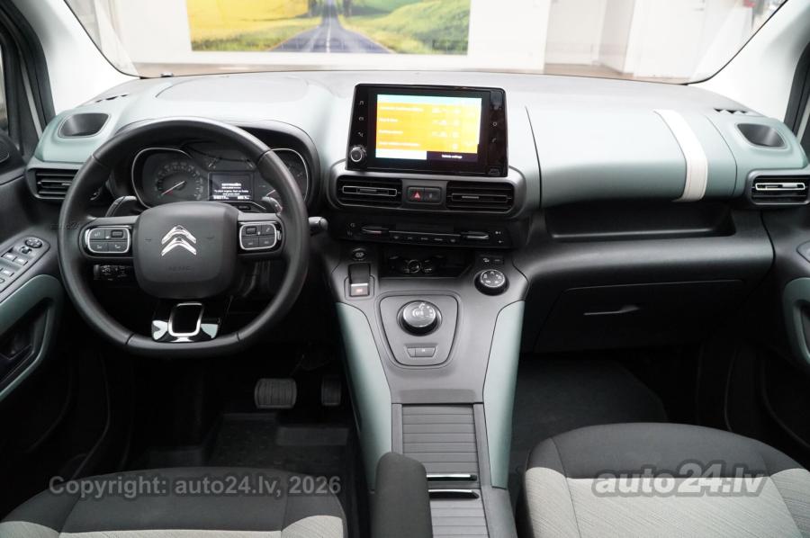 Smilšu krāsa Citroen Berlingo 2021 Tallina, ar dzinēja tilpumu 1.20 L un nobraukumu 49 tūkst. km par 16900 €, foto 14 vietnē AUTOMOTO.COM.LV