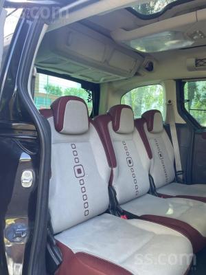 Black Citroen Berlingo 2011 in Riga, with an engine capacity of 1.60 L and mileage of 298 thousand km for 2390 €, photo 8 on AUTOMOTO.COM.LV