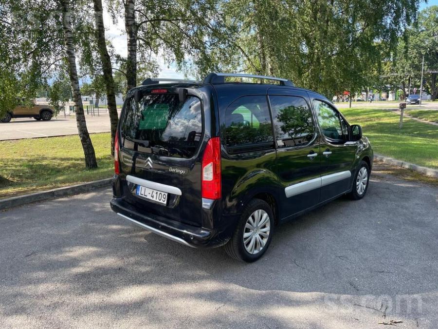 Black Citroen Berlingo 2011 in Riga, with an engine capacity of 1.60 L and mileage of 298 thousand km for 2390 €, photo 12 on AUTOMOTO.COM.LV
