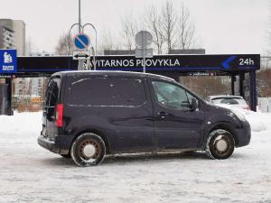 Black Citroen Berlingo 2008 in Vilnius, with an engine capacity of 1.60 L and mileage of 227 thousand km for 1150 €, photo 23 on AUTOMOTO.COM.LV
