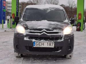Black Citroen Berlingo 2008 in Vilnius, with an engine capacity of 1.60 L and mileage of 227 thousand km for 1150 €, photo 27 on AUTOMOTO.COM.LV