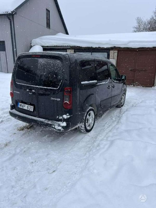 Melns Citroen Berlingo 2011 Kelmė, ar dzinēja tilpumu 1.60 L un nobraukumu 339 tūkst. km par 2700 €, foto 2 vietnē AUTOMOTO.COM.LV