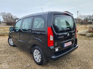 Melns Citroen Berlingo 2008 Klaipėda, ar dzinēja tilpumu 1.60 L un nobraukumu 160 tūkst. km par 3350 €, foto 8 vietnē AUTOMOTO.COM.LV